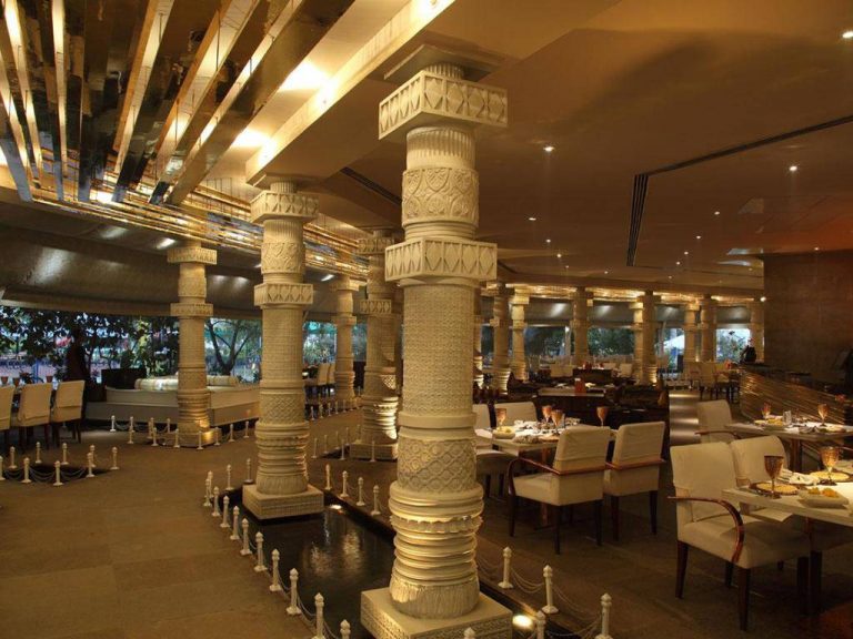 35 Romantic Restaurants in Hyderabad for the Perfect Date
